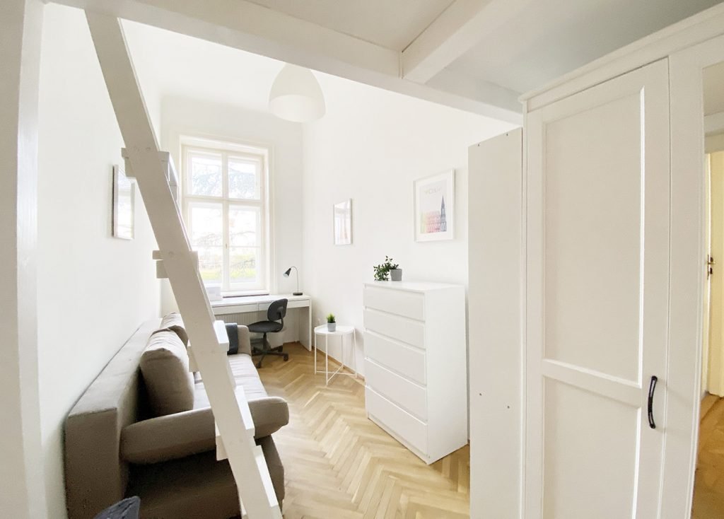 Martinstraße Top 2 Room 1 - CoLivi